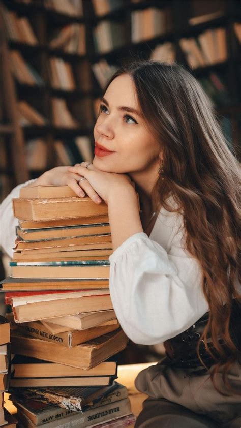 Pin On Beautiful Photography Library Photo Shoot Portrait