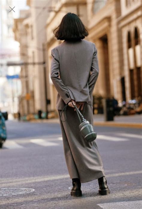 ორიგინალი ნივთები ნინოსთან