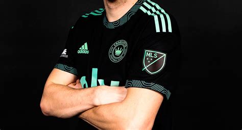 Форма «Шарлотт» 2022 | Footykits.ru - Энциклопедия футбольной формы