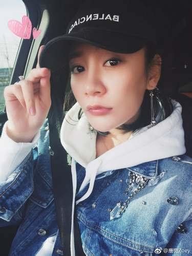 曹雲金宣布結婚，女方身懷六甲，近照美麗 每日頭條
