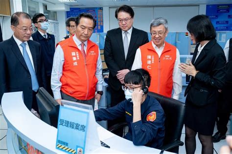陳揆視察165反詐騙專線 下半年將推「打詐15版」 文教新聞｜國立教育廣播電臺