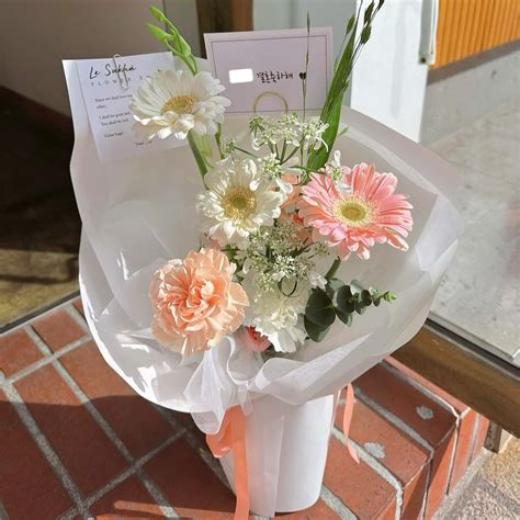 경성대꽃집 부경대꽃집르 수카le Sukhā 🌷 원하시는 꽃다발의 색감과 분위기 사진을 캡처해서 보내주시면 빠른 상담이