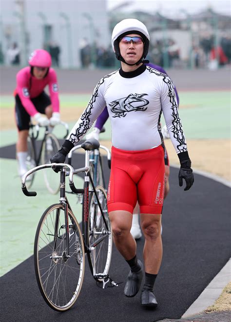 【競輪】脇本雄太が人気に応えて5年ぶりの大会制覇 G2以上は22年gp以来10度目v／取手 競輪写真ニュース 日刊スポーツ
