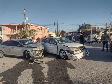 Accidente En La Colonia Otilio Montaño De Gómez Palacio Deja Dos