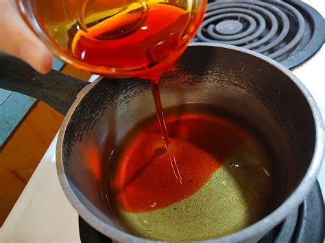 Homemade Cayenne Pepper Muscle Rub Salve Recipe Out Standing In The Field
