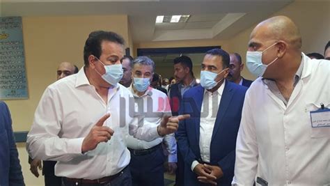 وزير الصحة ومحافظ مطروح يتفقدان مستشفى الحمام المركزي