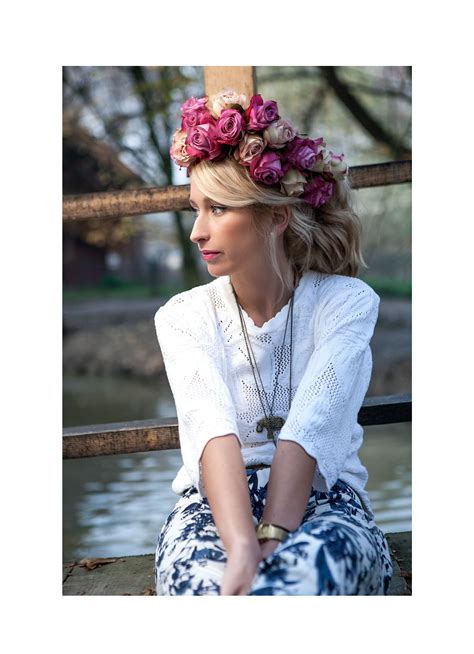 Model Linda Brigitta Szab Photo J Zsef Szab Photography Flower Crown Flowers Photography
