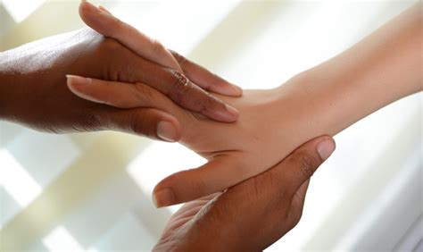 Tips Tricks Tuesday Queen For A Day Holiday Gift Idea The Root Salon