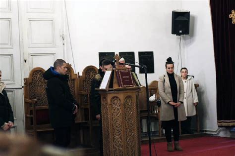 Молебни канон Пресветој Богородици за Косово и Метохију служен у никшићком Саборном храму