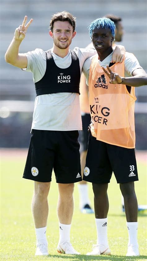 Pin By 🌶 On Chilly Play Ball Football Sport