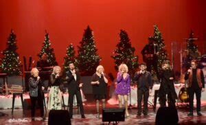 Noël une tradition en chanson offre un spectacle traditionnel festif