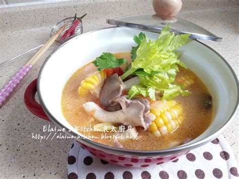 火鍋湯底 蕃茄粟米豬骨湯食譜、做法 Elaine袁太廚房的cook1cook食譜分享