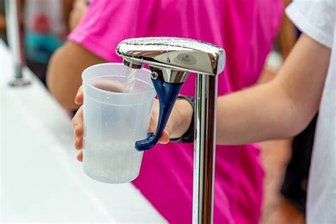 Por que beber água é tão importante para o corpo Penha Online Notícias de Penha SC