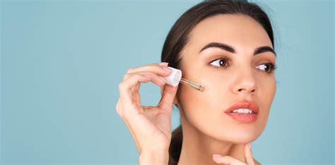 10 Serum Untuk Kulit Sensitif 2023 Wajah Lebih Lembap Dan Terhidrasi