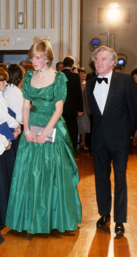 Princess Dianas Best Royal Fashion Moments Photos