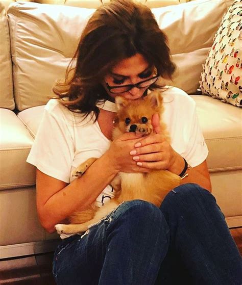 Elissa Aesthetic Eyes Instagram Scenes