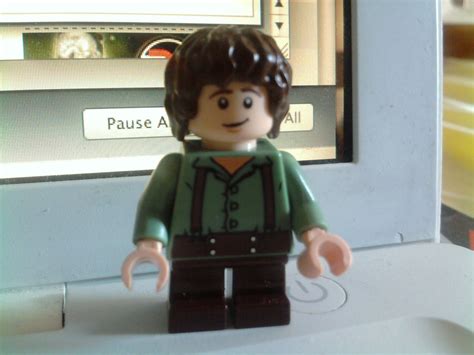 Confessions Of A Plastic Junkie Lego Frodo Baggins