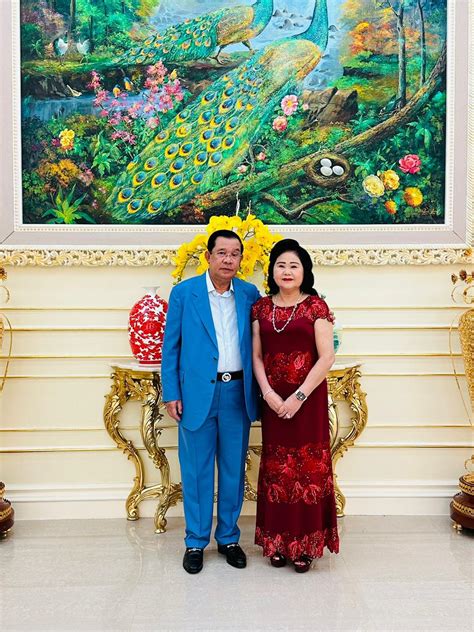 សម្តេចវិបុលសេនាភក្តី សាយ ឈុំ ផ្ញើសារលិខិតជូនពរ សម្ដេចតេជោ ហ៊ុន សែន និងសម្ដេចកិត្តិព្រឹទ្ធបណ្ឌិត