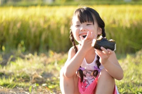 【9月の有名俳句 30選】すごく上手い季語を含んだおすすめ俳句作品集を紹介！ 俳句の教科書｜俳句の作り方・有名俳句の解説サイト