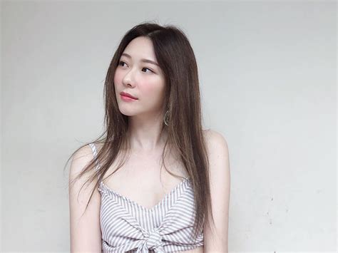 爆料「演藝圈心機女很多」！張景嵐自曝決心改當「腹黑女」：這讓我很紓壓～