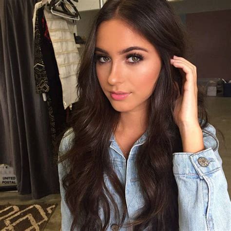 Beautiful Ladies Who Embody The Natural Girl Next Door Look 48 Pics