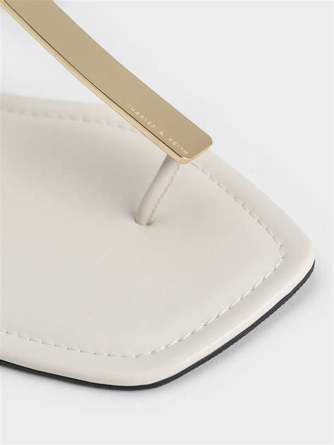 Charles And Keith Vn