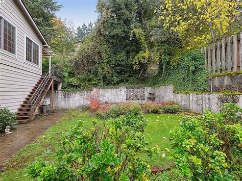 350 Ne 61st Ave Portland Or 97213 Mls 23367627 Zillow