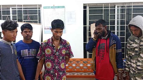 শরীয়তপুরে দেড় কেজি গাঁজাসহ আটক ৫