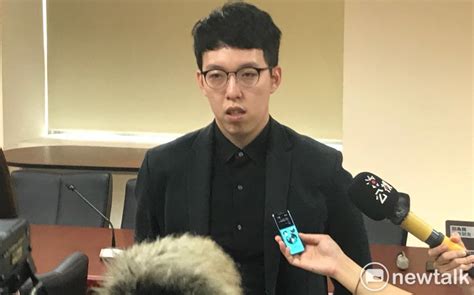 新聞 柯文哲無保請回小草在爽什麼？柯昱安納悶：只是例行賽第一戰 Gossiping板 Disp Bbs