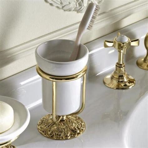 Thomas Crapper Elegant Freestanding Tumbler Old Fashioned Bathrooms