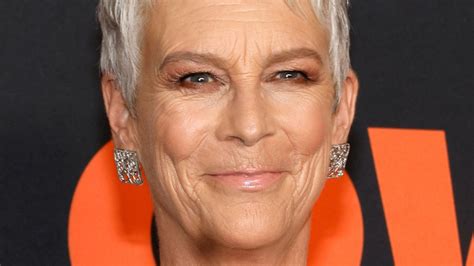 Why Jamie Lee Curtis Helped Choreograph Lauries Brutal Fight With Michael Myers In Halloween Ends