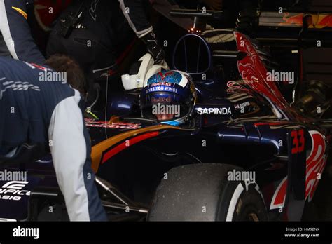 Max Verstappen Pit Stop Toro Rosso During A Testing Session At The