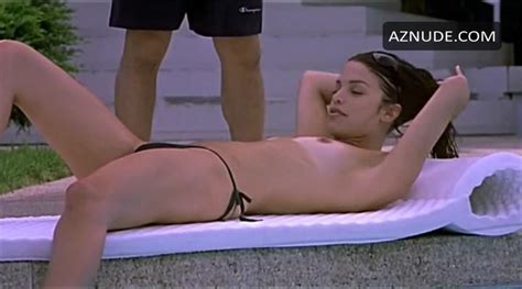 VANESSA FERLITO Nude AZNude