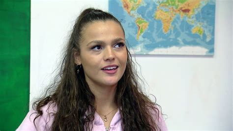 Carmen Zieht Zu Lukas Video Krass Schule Die Jungen Lehrer Rtlzwei