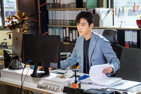 Kim Seon Ho Transforms Into A Wealthy Investor For Upcoming Drama