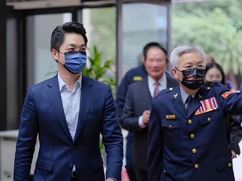 內湖槍擊案槍手逃亡海外 警方抓回11名共犯