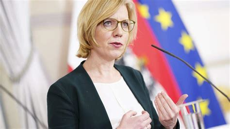 Gewessler vs Salvini Verhärtete Fronten zwischen Österreich und Italien im Brenner Streit