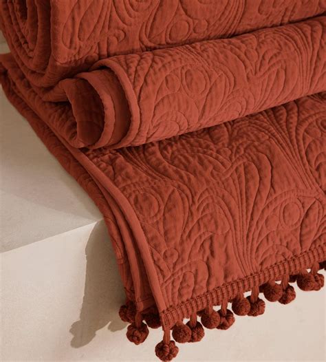 Obie Bedspread Rust 230 X 230cm