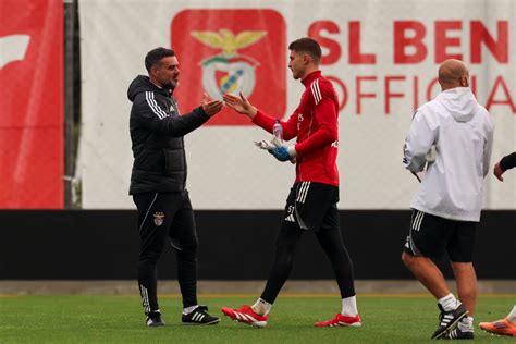 Gonçalo Moreira E Arnas Voitinovicius Novidades Em Treino Aberto A