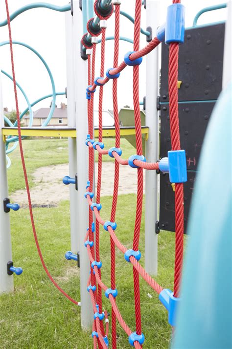 Assault Course Sutcliffe Play