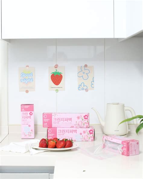 푸드민 홈🤍 광고 🛒cleanwrapco 클린랩 벚꽃 지퍼백으로 냉장고도 봄맞이 🌸 여러분ᵎᵎ 드디어 찾았어요ᵎᵎᵎ 주방필수템 지퍼백ᵎᵎᵎ 그것도 봄 기분 물씬