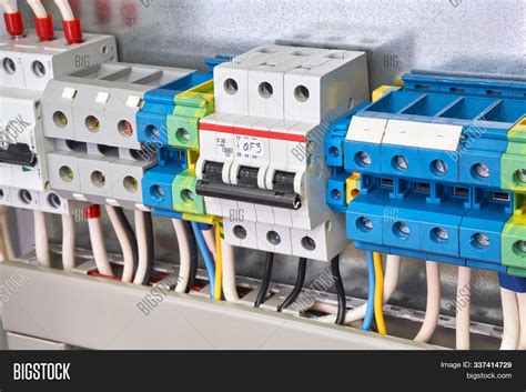 Three Phase Circuit Image Photo Free Trial Bigstock