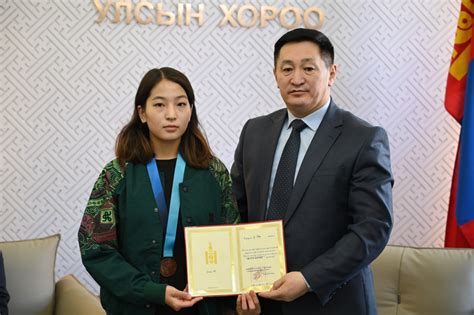 МОНГОЛЫН МӨСӨНД АВИРАЛТЫН ТАМИРЧИД 2024 ОНЫ ДЭЛХИЙН ЦОМ ДАШТ ЭЭС НИЙТ