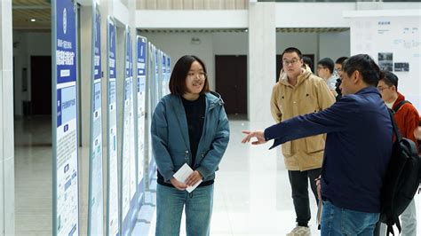 湖南省第十六届研究生创新论坛“智能感知与智能决策”分论坛暨中南大学自动化学院第五届研究生学术年会圆满举行 自动化学院官方网站