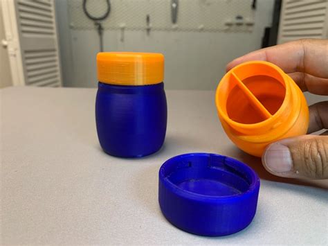 Segmented Bottle With Twist Lock Lid Pill Bottle Container By
