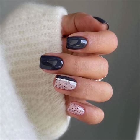۱۰ مدل دیزاین ناخن مشکی ساده دخترونه طراحی ناخن مشکی خفن