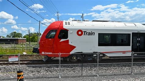 Hydro Ottawa Strike Holds Up Work On 2 Trillium Line Stations Cbc News