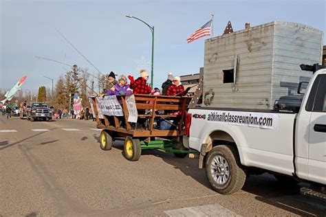 Aitkin Fish House Parade Gallery Brainerd Dispatch News Weather