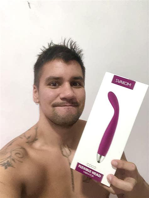 TW Pornstars Nerón 19K Twitter Nuevo juguetito de Svakom Gracias