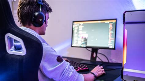 Descubre cuáles son los mejores componentes para un PC gamer Showroom